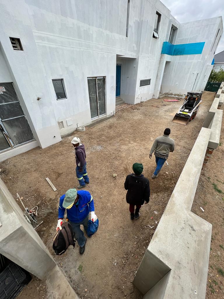 BAS Projects | Contracting | Plant Hire | Call: 082 718 3415